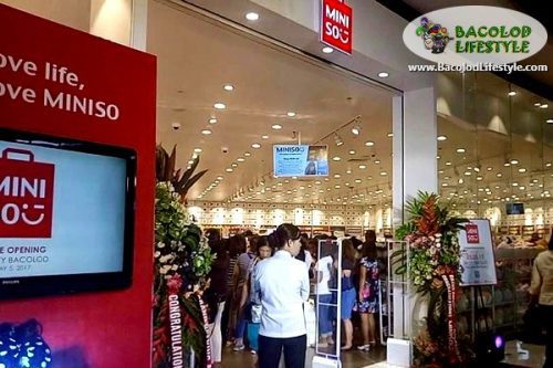 Miniso at SM Bacolod, the Japanese fashion designer brand now open to ...
